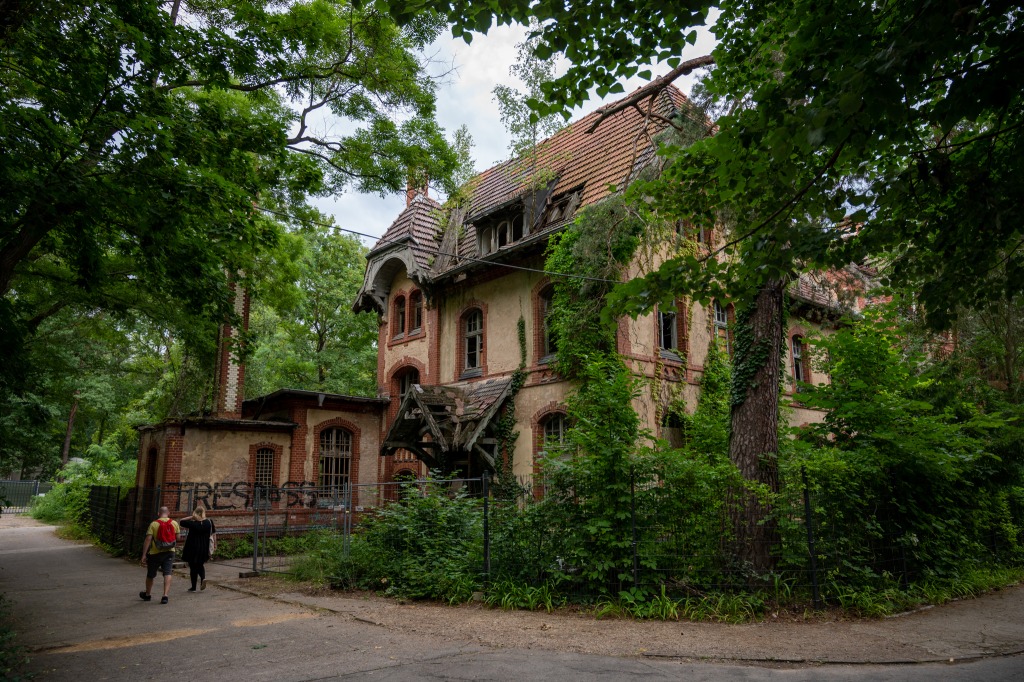 Beelitz Heilstätten: So besucht ihr die spukende Geisterruine