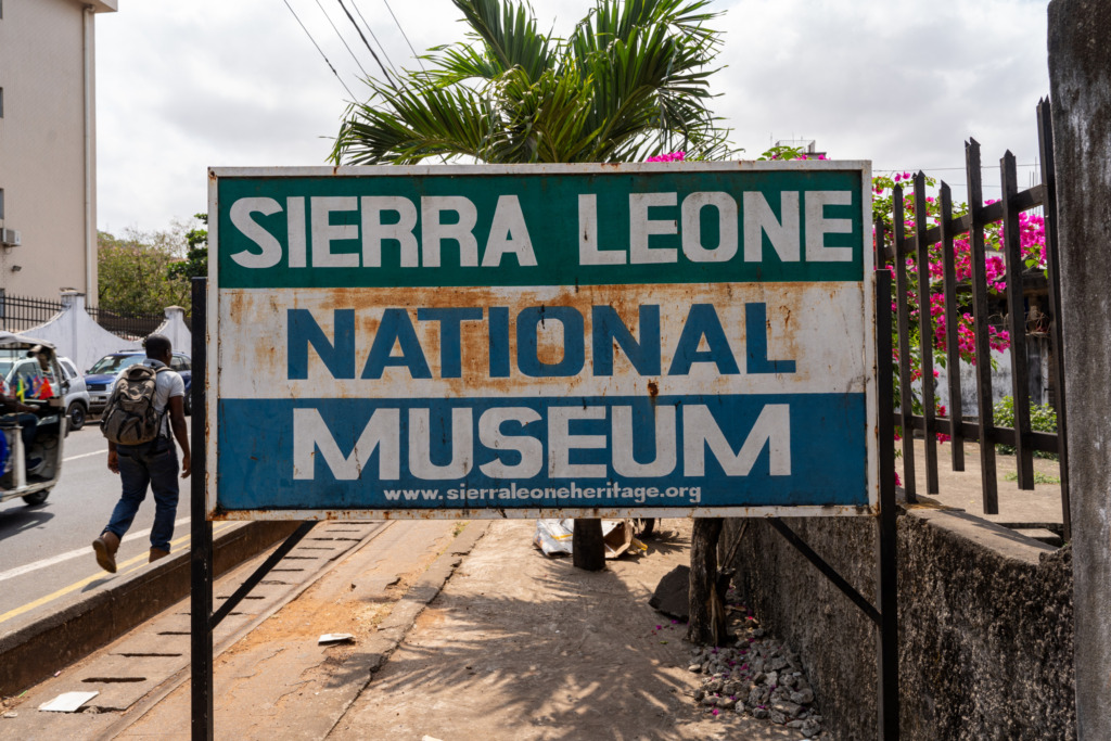 Freetown Sierra Leone: Die besten Highlights & Reisetipps